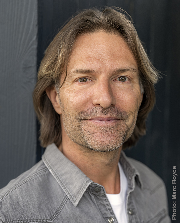 Eric Whitacre Keynote Speaker - Harry Walker Agency