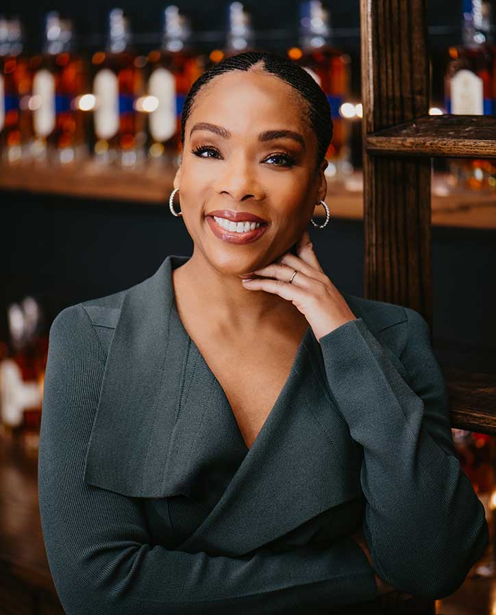 Book Fawn Weaver for Public Speaking | Harry Walker Agency