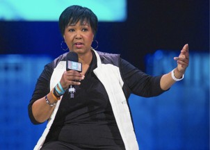 Dr Mae Johnson